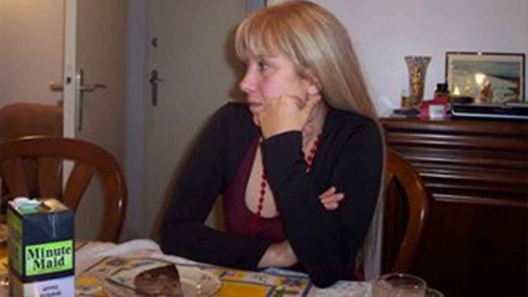 A Raelian woman officially accepted as a “host family” - Rael-justice.org